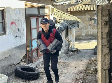 정혜영♥ 션 아들·딸과 연탄 봉사아이들 많이 컸네 Zdnet Korea