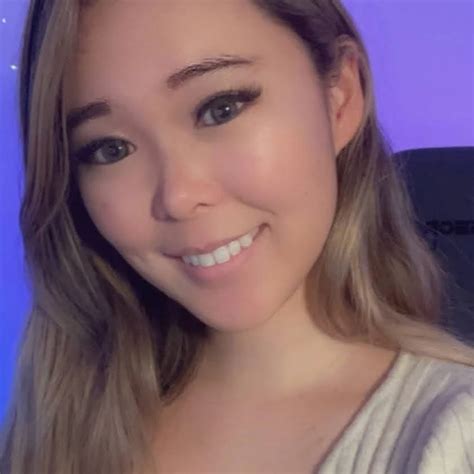 Extra Emily Wikitubia Fandom