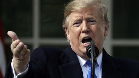 Президентът на САЩ Доналд Тръмп иска да увеличи военните разходи и да съкрати неотбранителната