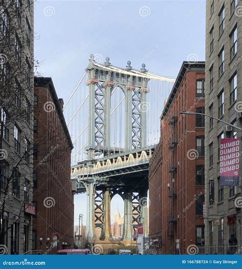 Down Under Manhattan Bridge Overpass Dumbo Editorial Stock Image Image Of Dumbo Flatbush