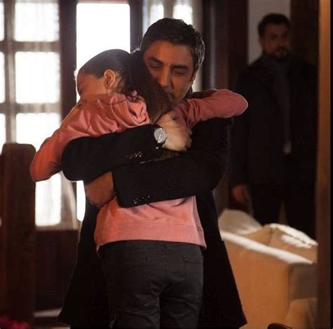 Pin By Sara Elif Srk On Polat Ve Elif In 2024 Good Night Wallpaper Couple Photos Quick