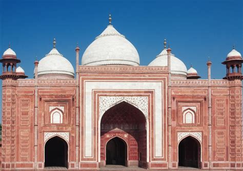 The Taj Mahal Worthy Of Visiting Travelperi