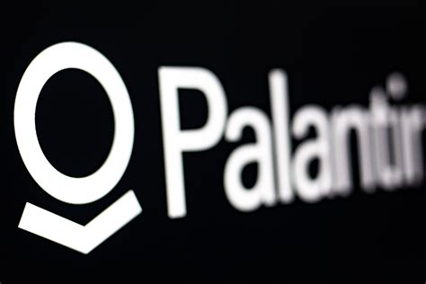 Palantir Technologies Pltr Stock Drops Is The Ai Darling Losing Its