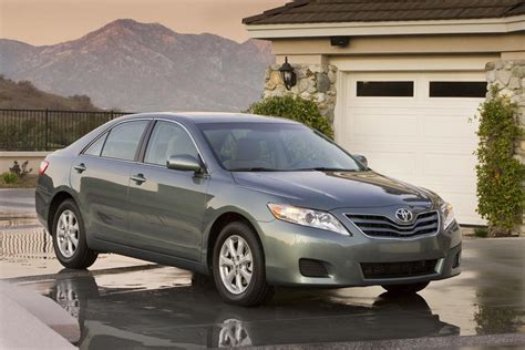 2011 Toyota Camry Reviews Specs And Prices