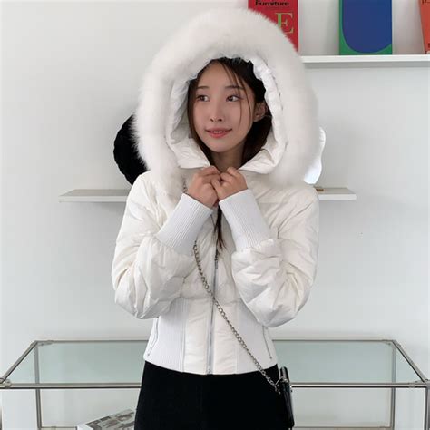 라델라 백화점퀄리티 허리잘록~ 허리쏙 폭스퍼 후드 오리털 크롭 숏패딩 점퍼 퍼탈부착 가능 키작녀