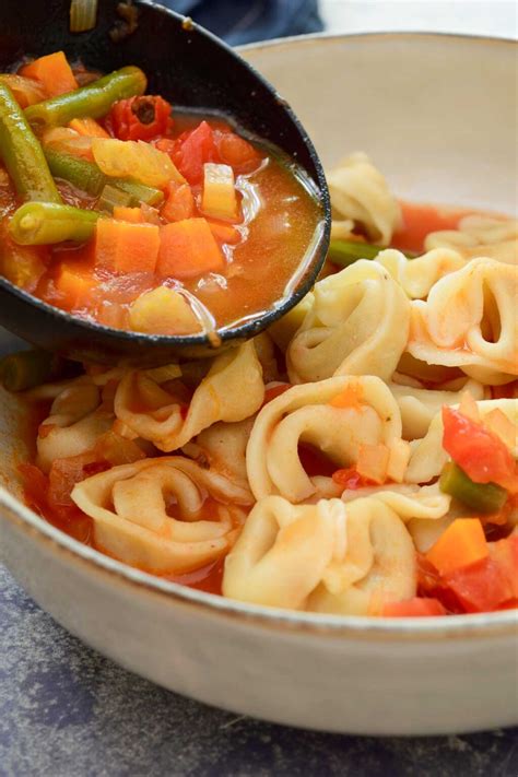 Vegetarian Tortellini Soup The Stingy Vegan