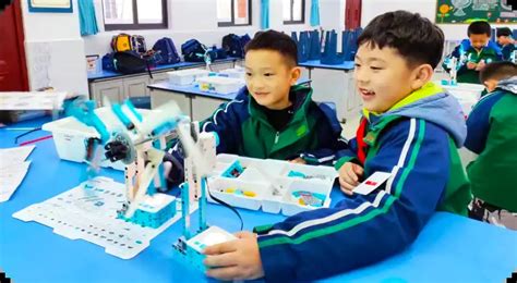 Zmrobo Education Robot Joinmax Digital