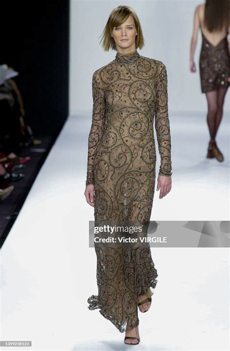 Carmen Kass Walks The Runway During The Ralph Lauren Ready To Wear News Photo Getty Images