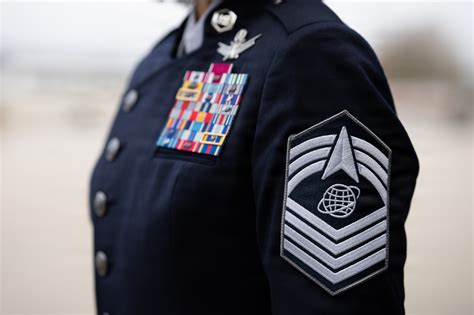 Us Space Force Defines New Service Dress Uniform Sets Transition