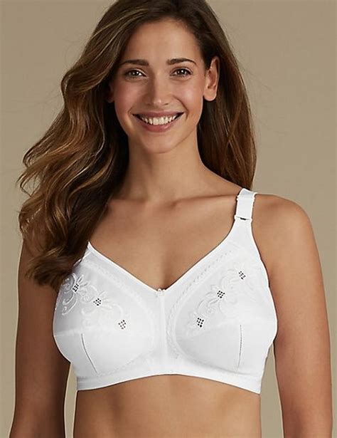 Літній анатомічний бюстгальтер бренд Marksandspencer англія — ціна 250 грн у каталозі Бюстгальтери