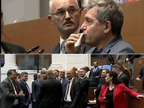 ИЗВЪНРЕДНО В ПИК Екшънът продължава прекратиха заседанието на парламента след нов протест на