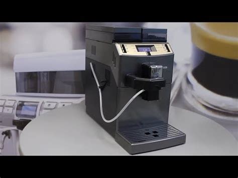 Обзор кофемашины Saeco Lirika One Touch Cappuccino - YouTube