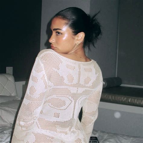 Sienna Mae Gomez S Amazon Page