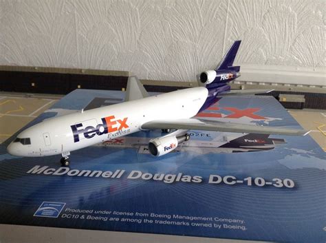 Pin de Carlos em Aviation & Airport Diorama