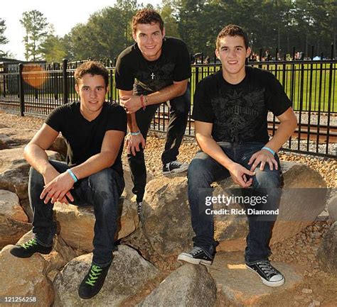 Oswald Brothers Photos And Premium High Res Pictures Getty Images