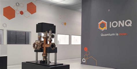 Quantum Computing Stocks Amd Qualcomm Ionq Invest In Startup