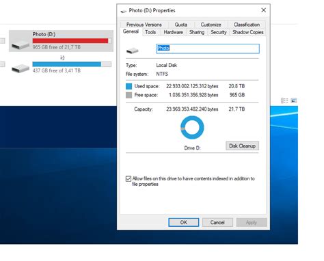 Filesystems Windows Server Disk Size Not Maching The Diskpart Info Server Fault