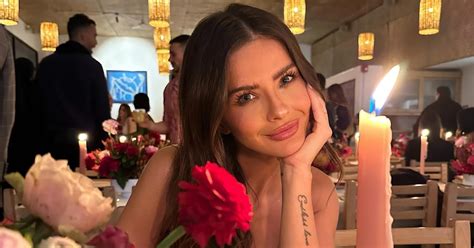 La China Suárez Y Su Escapada A México Look Casual Cena Con Amigos Y Desfile De Moda Infobae