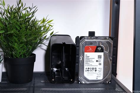 简洁设计，易于摆放！千元级nas极空间q2c图赏 企业设备 太平洋电脑网