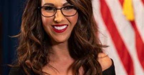 Republican Lauren Boebert Apologises For Her Disruptive Behaviour During Beetlejuice Performance ...