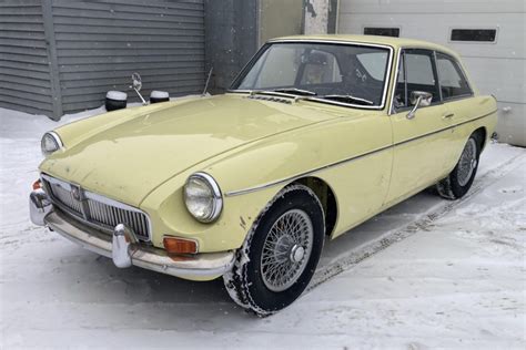 1968 Mg Mgb Gt For Sale On Bat Auctions Sold For 10000 On January