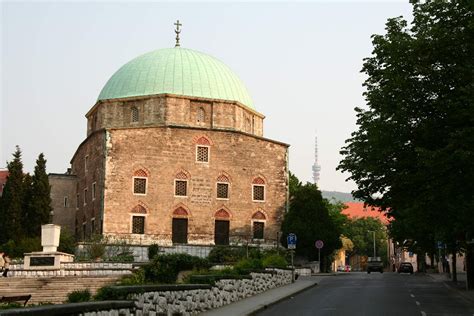 Schönste Moscheen am Balkan