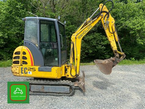 2001 New Holland Ec25 In United Kingdom For Sale Car And Classic