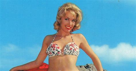 Pes Trivia Sex Porno Bikini Beauties X