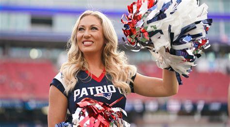 Meet Eliza Kanner Israel Advocate By Day New England Patriots