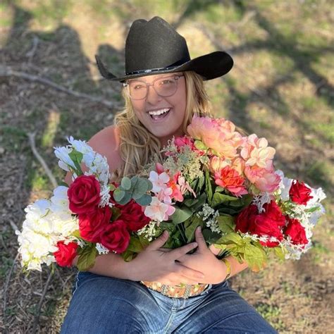 𝘼𝙪𝙗𝙧𝙚𝙚 𝙍𝙞𝙘𝙚 (@aubree_rice) • Threads, Say more