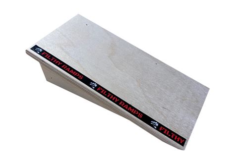 Filthy Fingerboard Ramps Skinny Mini Pocket Kicker Fingerboard Ramp