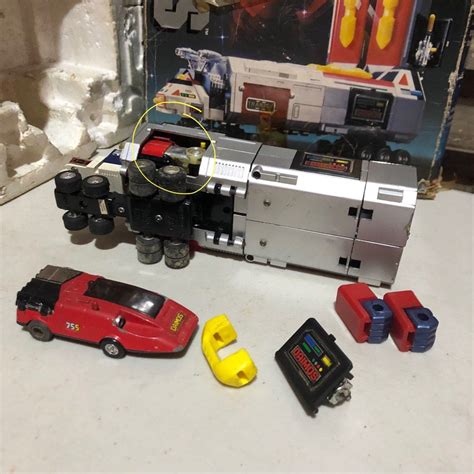 Vintage Daimos Japan Die Cast Metal Robot With Daimos Car Hobbies And Toys Memorabilia