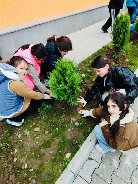სსიპ დავით კაკიაშვილის სახელობის ქალაქ ხაშურის N2 საჯარო სკოლა Added A New სსიპ დავით