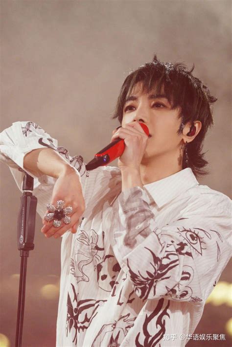 华晨宇十周年2023火星演唱会与其他演唱会有什么明显区别吗？值不值得去现场听？ 知乎