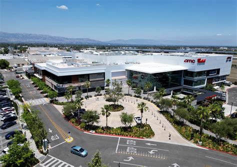 Hermès Opens New Boutique At Westfield Topanga Daily News