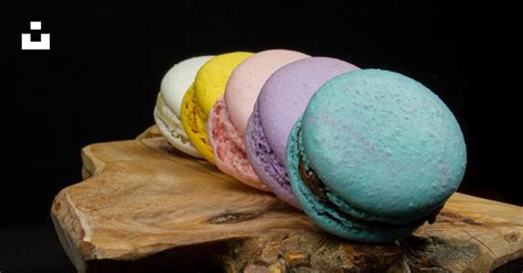 녹색 흰색과 분홍색 마카롱 사진 Unsplash의 무료 미국 이미지