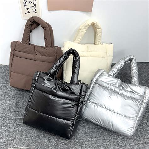 동대문시티 사각 패딩 토트 크로스백 직장인 대학생 여자 가을 패션가방