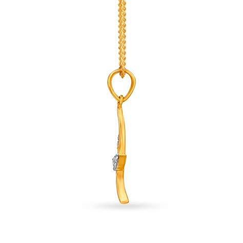 Eloquent Leaf Motif Diamond Pendant Eloquent Leaf Motif Diamond Pendant