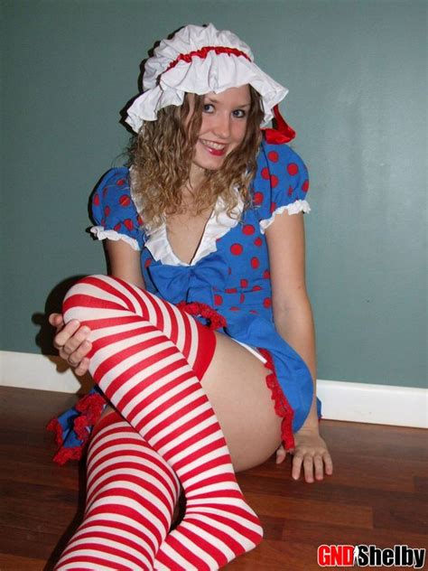 Miss Muffet Tiki2rude