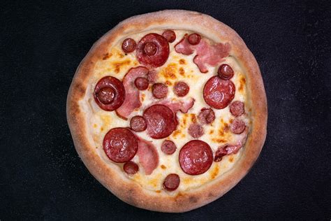 Піца Мисливська