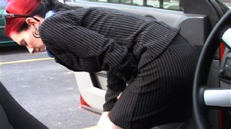 BURSTING BUSINESS GIRL QUICKTIME Bound2Burst Female Desperation Clips4sale