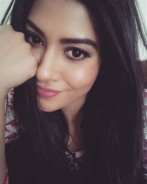 Görüntünün Olası Içeriği 1 Kişi Selfie Ve Yakın çekim Most