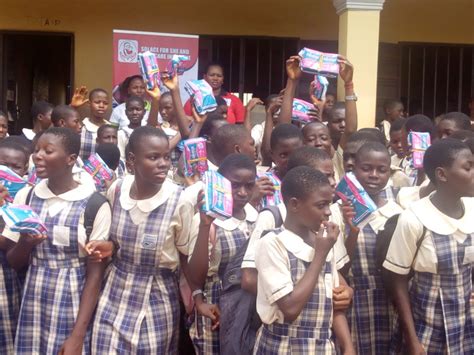 Sanitary Pads Assistance For 5000 Girls In Nigeria Globalgiving