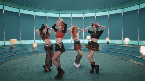 Itzy Unleashes Mesmerizing Visuals In The Highly Anticipated Mr Vampire Music Video Where