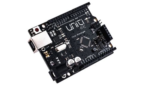 Uniti Arc Is An Open Source Development Board Created For 3 Phase Ev