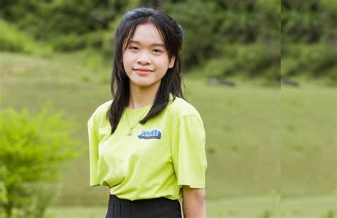 Nguyễn Hoàng Anh Bí Quyết Để Nữ Sinh Người Dân Tộc Nùng Giành Học Bổng Toàn Phần Đại Học YBOX