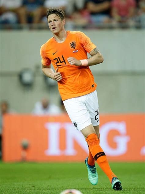 วูท เวกฮอร์สต์ สมควรกลับไปติดธงฮอลแลนด์