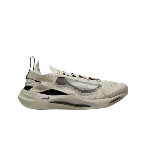 나이키 스파크 플라이니트 플래티넘 틴트 앤 코코넛 밀크 Nike Kream
