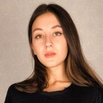 Sugary Kitty Bio Read About Her Profile At Freeones