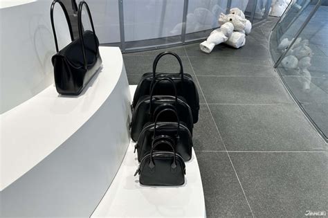 도쿄쇼핑 일본3대 디자이너의 플래그십이 모두 모인 ‘아오야마 둘러보기